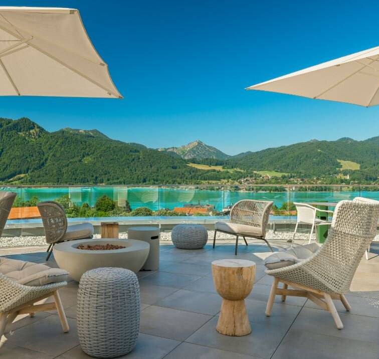 NI BAR in Tegernsee | Caro & Selig, Tegernsee, Autograph Collection